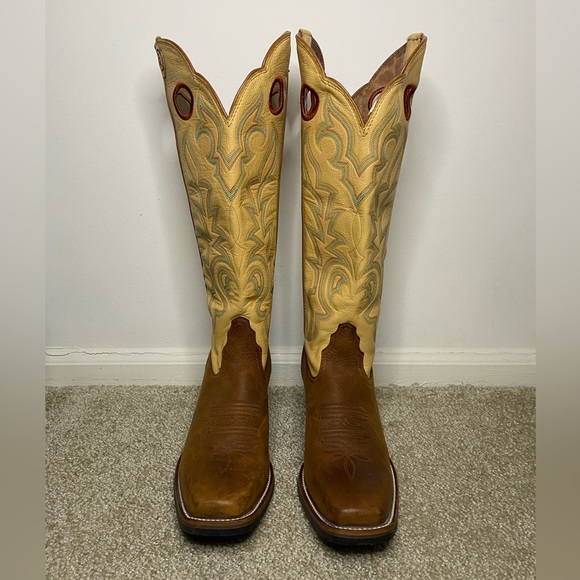 Tony Lama | Shoes | Tony Lama Buckaroo Square Toed Cowboy Boots In ...